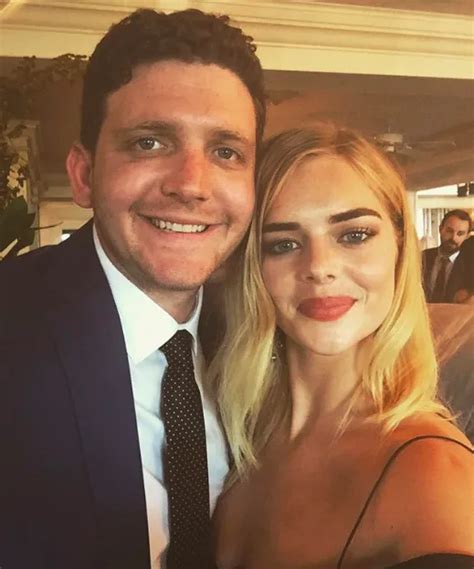 Good News Former Home And Away Star Samara Weaving Announces She Is Pregnant With Her First