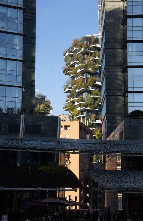 Modern Urban Architecture With Vertical Gardens In Milan Stock Image