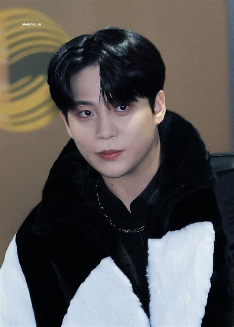 · ͟͟͞͞ Jongho Ateez 사랑