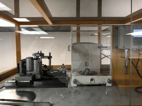 Automatic Mass Loading System Download Scientific Diagram