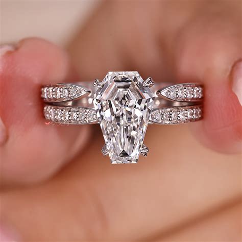 Coffin Cut Cathedral Setting Ring