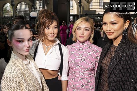 Zendaya Sexy Seen Braless Showing Off Her Stunning Figure At The Valentino Fashion Show In Paris