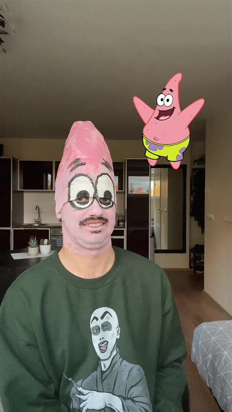 Patrick Star Costume Meme