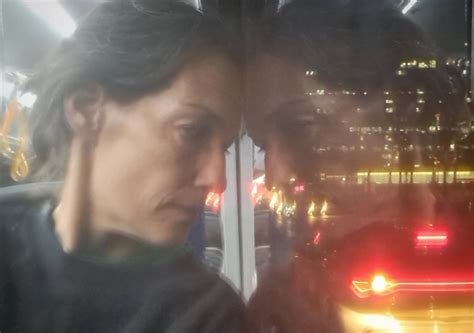 זוכרים אותה שירי בן ארי הדוגמנית מהניינטיז בלתי מזוהה בגיל 51 Tmi