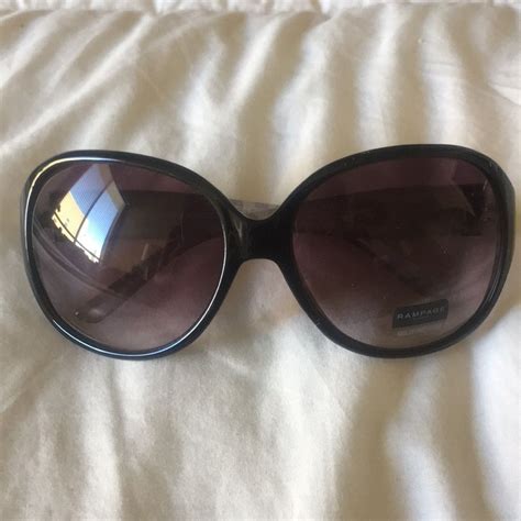 Nwt Rampage Blackpython Sunglasses Case In 2025 Funky Glasses Stylish Glasses Outfit