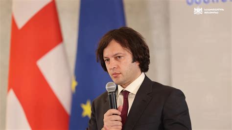 საშუალო ხელფასი 4 წლის წინ თუ დაახლოებით ₾1200 იყო ახლა ₾2000 ს არის გადაცილებული პრემიერი