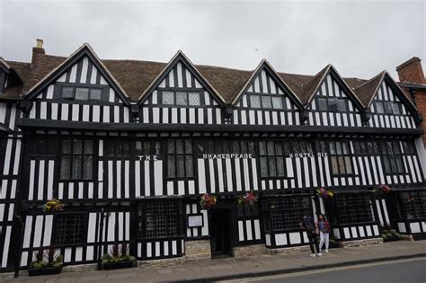 셰익스피어 마을 스트랫퍼드 어폰 에이븐 두피디아 여행기