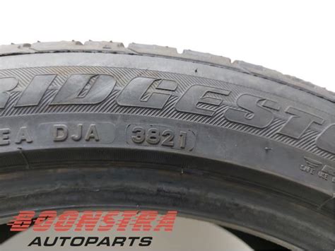 Tyre with tyre size 275/40/20 - 2754020 BRIDGESTONE