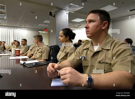 Us Navy Task Force Uniform Volunteers Listen As Chief Of Naval Operations Command Master Chief