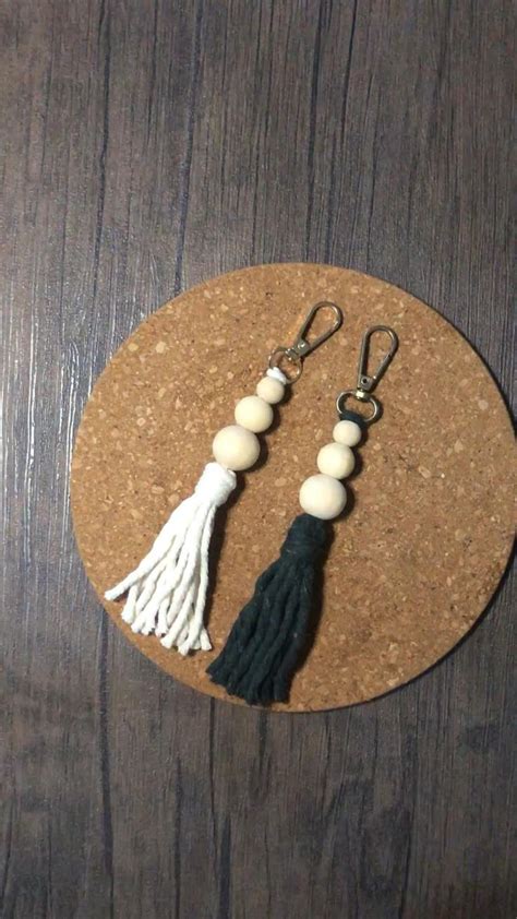 diy keychain chaveiro macrame patterns macrame design diy keychain