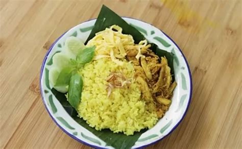Simple Dan Enak Resep Nasi Kuning Rice Cooker Yang Cocok Banget Buat
