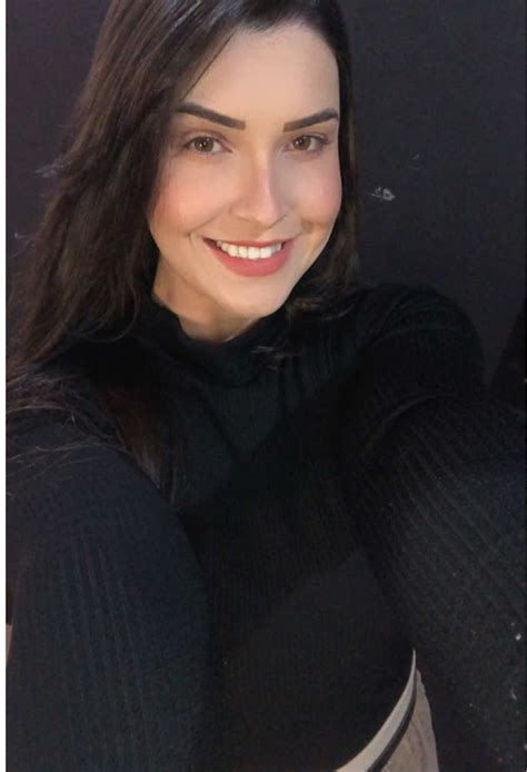 Aquele Arrume Se Comigo JÁ Pronta 🤭 ️ Nair Nany Tiktok