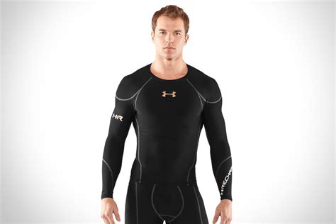 Under Armour Recharge Energy Suit