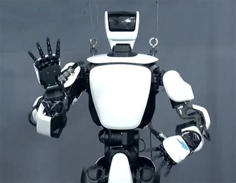 Humanoid Robot That Mimics Your Body Movements Is Every Sci Fi Nerds Fantasy Mirror Online