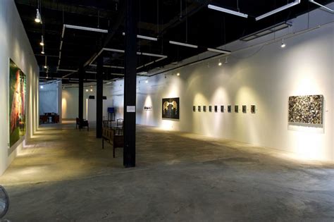IMG Spacious Art Gallery Pamper My