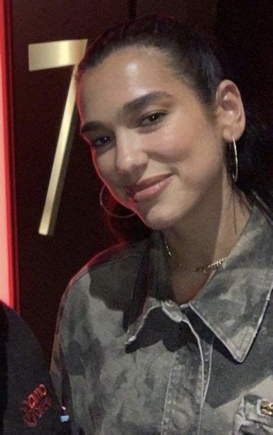 M Adlı Kullanıcının Duey Panosundaki Pin Alıntılar