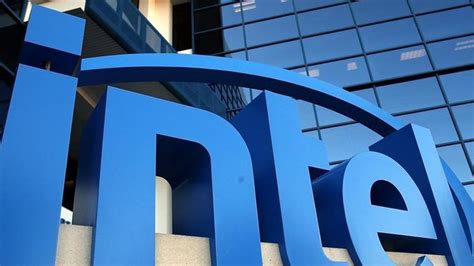 Til Intel Cpus Run A Minix Os At Ring 3 That Has Full File Access And A Webserver On It It