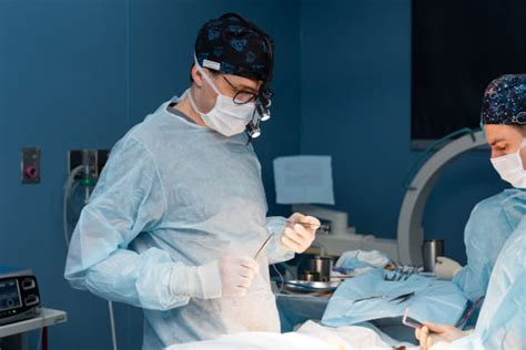 Лечение недержания мочи у женщин в Москве и Краснодаре уролог к м н Волков С Н