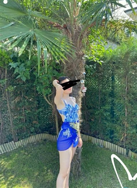 My 18 Year Old Hot Cousin I Wish I Had More Of Photos Like This 🤤