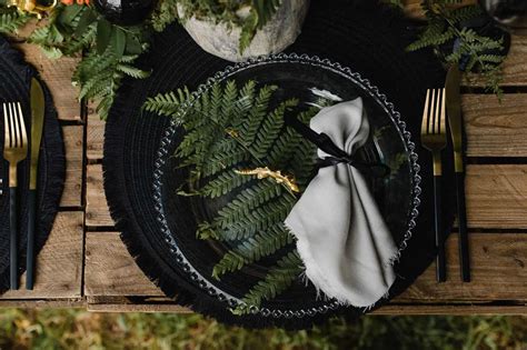Movie Themed Wedding Ideas Jurassic Park Artofit