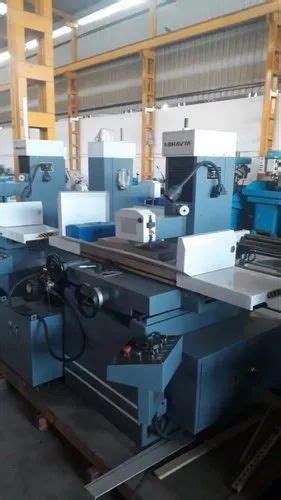 Manufacturer Of Extra Heavy Duty Lathe Machine And Heavy Duty Lathe Machine By Bhavya Machine