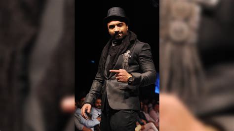 Bollywood Star Ajaz Khan Arrested For Posting Objectional Videos About Muslim Lynching Rt