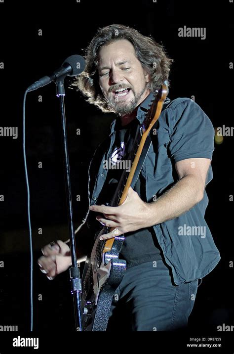 Eddie Vedder Live