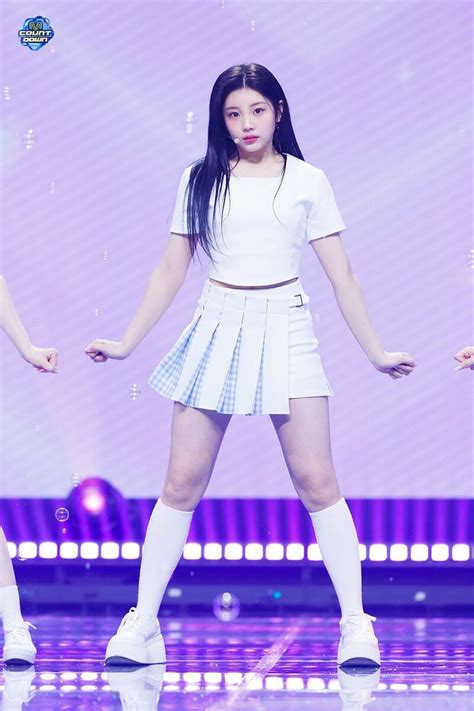 240411 Illit Wonhee Magnetic At M Countdown In 2025 Celebs Pop