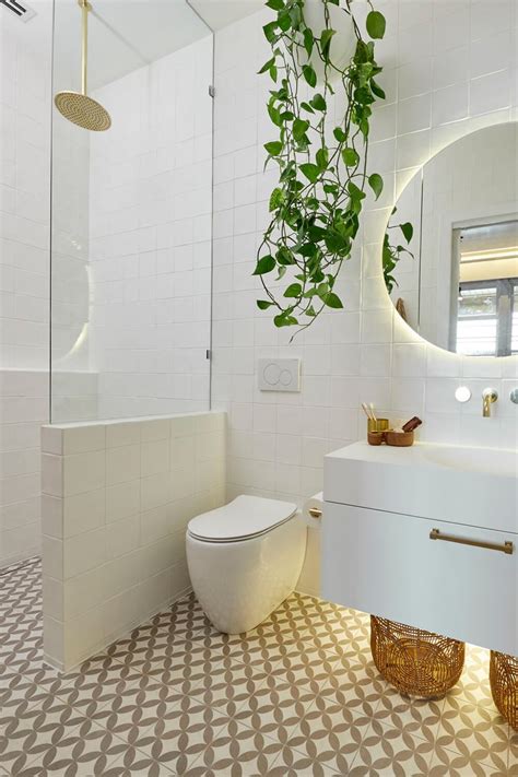 9 Shower Screen Design Ideas To Level Up Your Bathroom Zephyr And Stone