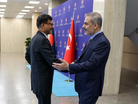 বাঁশেরকেল্লা Basherkella বাঁশেরকেল্লা Basherkella