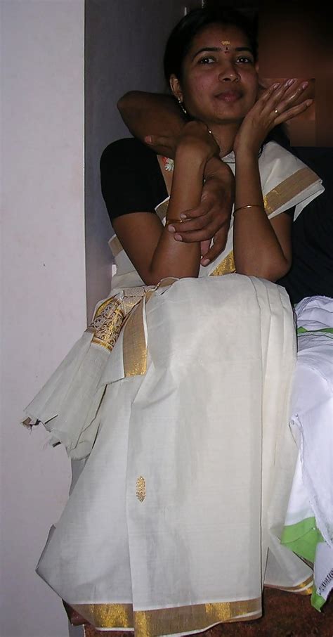 ශ්‍රී ලංකාවේ වැඩිම දෙනෙක කොවිල් ගිහින් පෙම්වතා එක්ක සරිගමප කිවුව අක්කිගෙ ලස්සන වැඩටික