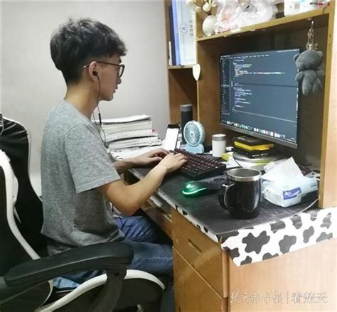 大学生研发微信小程序成为学子校园掌上宝