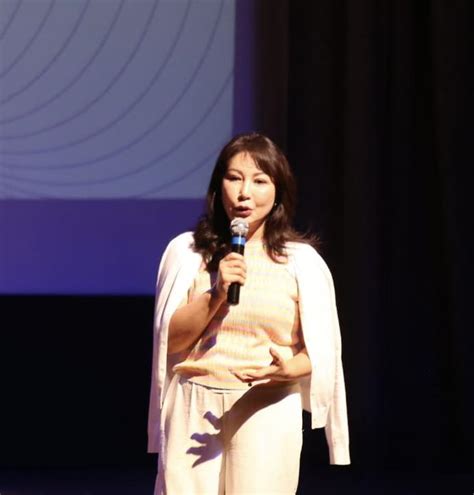 Хүүхэд гэр бүлийн хөгжил хамгааллын ерөнхий газар ЗАЛУУЧУУДЫН ХӨГЖИЛ 2017 ОЮУТНЫ ИЛТГЭЛИЙН