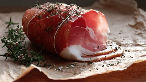 セブンの生ハム特徴まとめ！乾燥や保存方法もわかりやすく解説