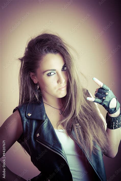 Hot Punk Girl