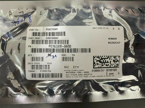 Pic16lc62b 04i So Microchip 4 Pcs Mcu 8bit 3 5kb Otp 28soic Ebay