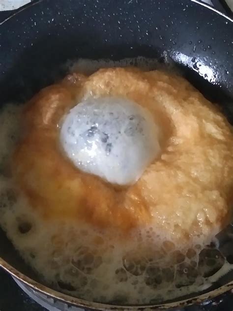 This Egg Looks Sus Idk Regg