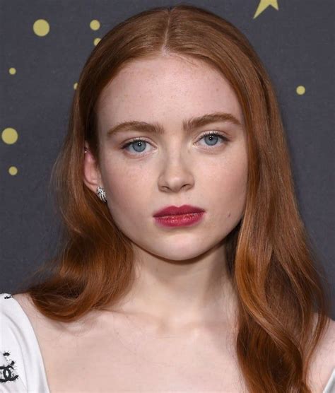 Sadie Sink Has A Pretty Face 11 05 2021 Redheadedgoddesses Sadie