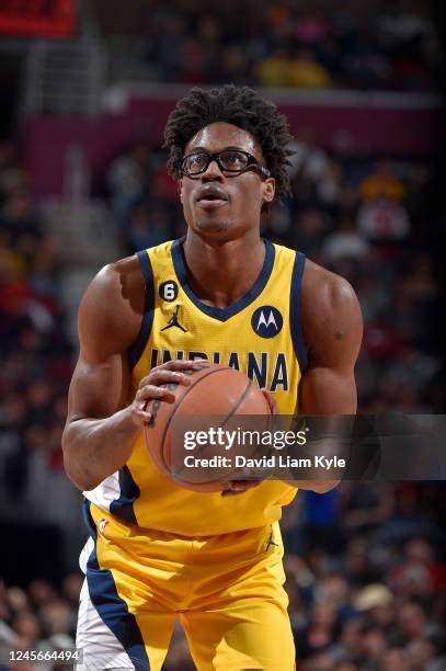 Jalen Smith Basketball Photos And Premium High Res Pictures Getty Images