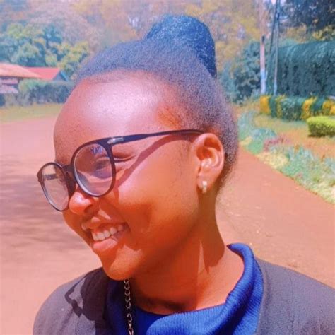 Jambi 主播：免费直播性爱表演和聊天 Stripchat