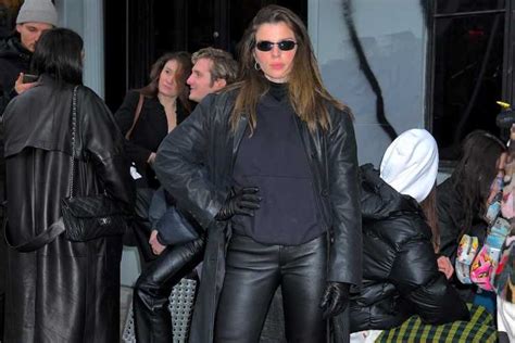 Kanye Wests Girlfriend Julia Fox Looks Exactly Like Ex Kim Kardashian In Matrix Inspired Outfit