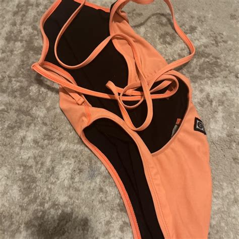 Papaya Jolyn Tie Back No Flaws Send Offers😊 Size 26 Depop