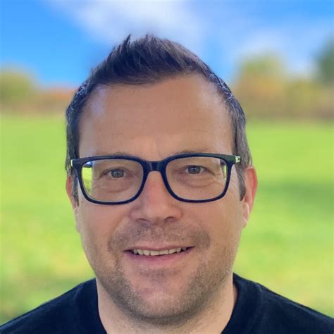 Daniel Kiesler Marketingkommunikation Media Analytics And Budget Telekom Deutschland Gmbh