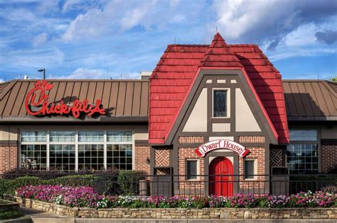 Chick Fil A Dwarf House Explained Concept Restaurant With Exclusive