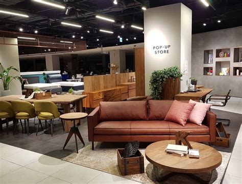 디보디 코리아 신세계백화점 센텀시티점 Pop Up Open ⠀⠀⠀⠀⠀⠀⠀⠀⠀⠀⠀⠀⠀⠀⠀⠀ 고재 티크