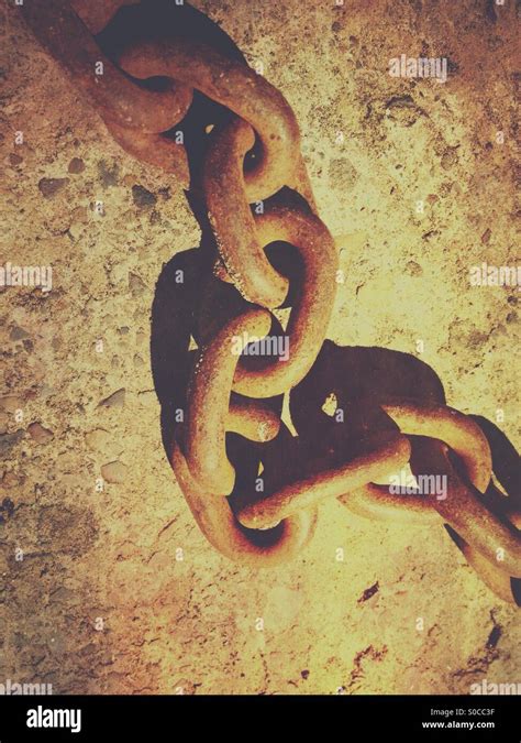 Rust Rusting Chain Hi Res Stock Photography And Images Alamy