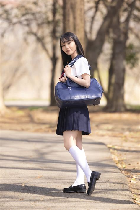 Meguri Minoshima 美ノ嶋めぐり グラビア写真集 「青春＃アオハル」 Set 01 Everia Club