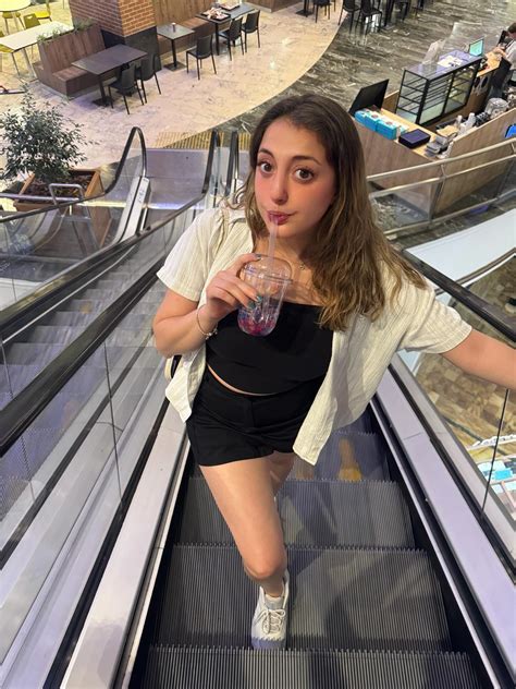 Neslişah Diker Nessoollii • Instagram Photos And Videos