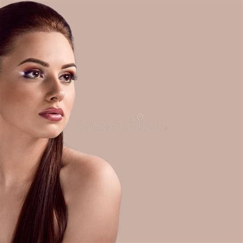 Woman Showing Shoulder Stock Image Image Of Complexion 187201161