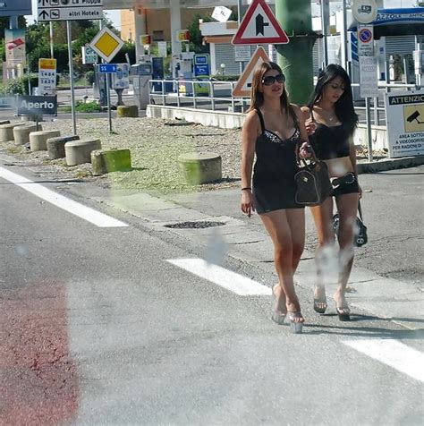 Puttane Di Strada Street Hookers Porn Pictures Xxx Photos Sex Images 1715931 Pictoa